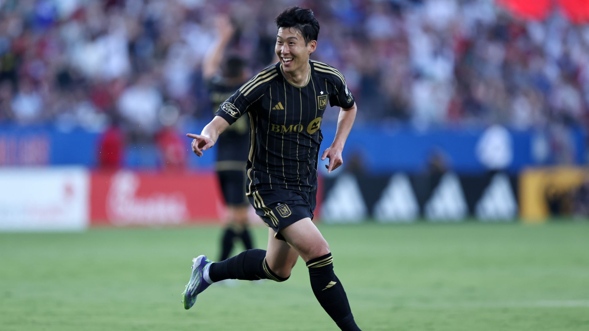 WATCH: LAFC's Son Heung-Min buries Lionel Messi-esque free kick for first goal in MLS | Goal.com US